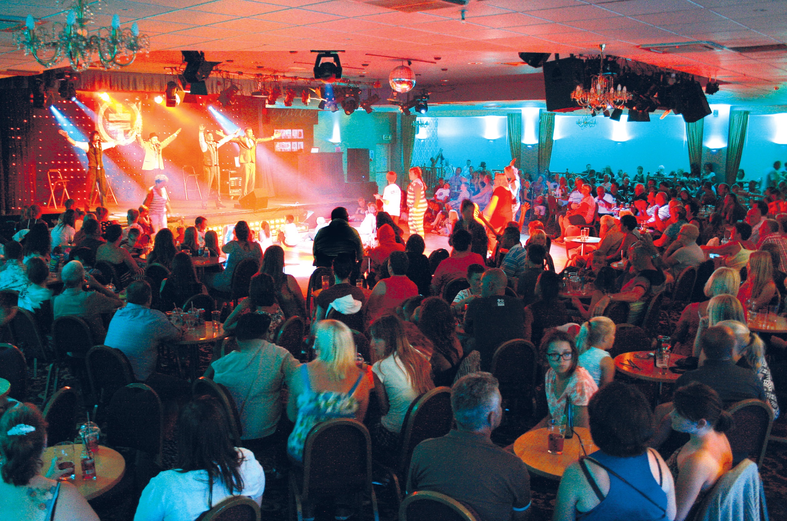 Show Time | Holiday Park Scene Magazine