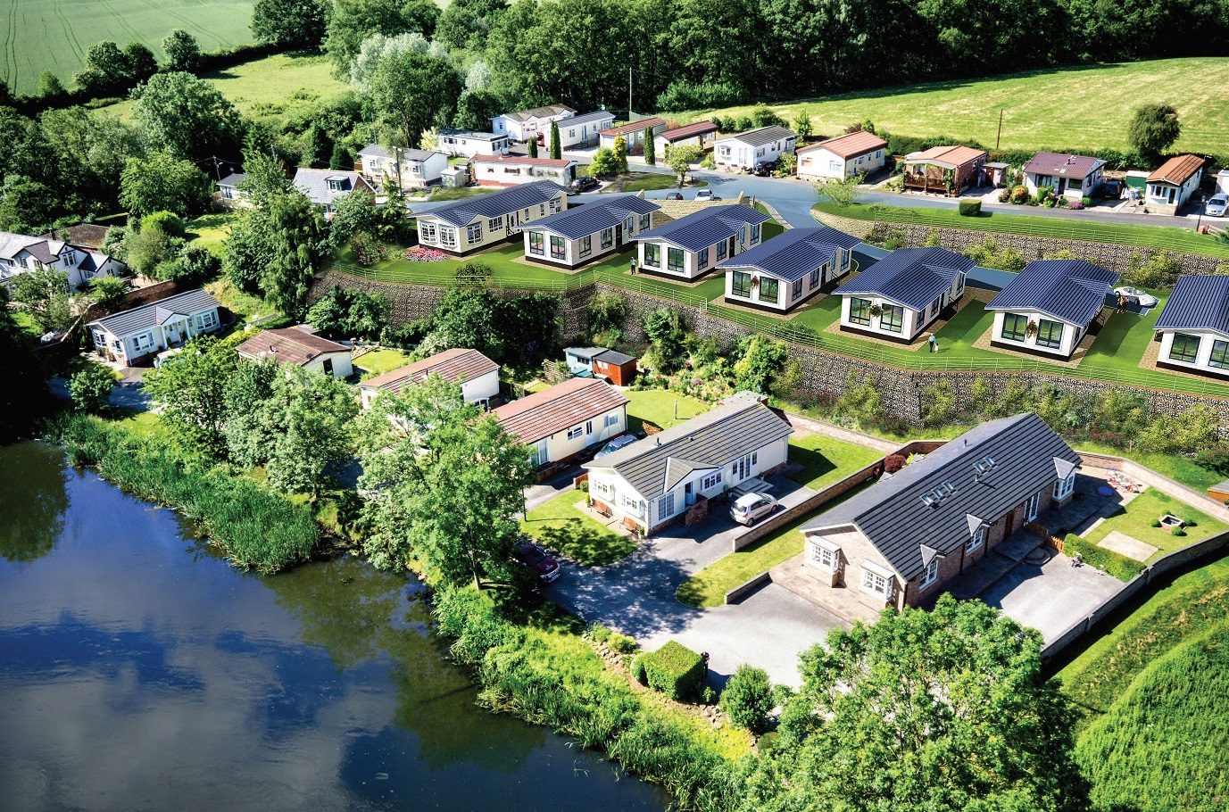 Good Neighbours | Holiday Park Scene Magazine