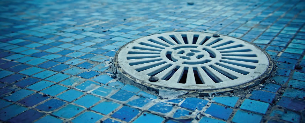 Swimming Pool Entrapment Warning | Holiday Park Scene Magazine